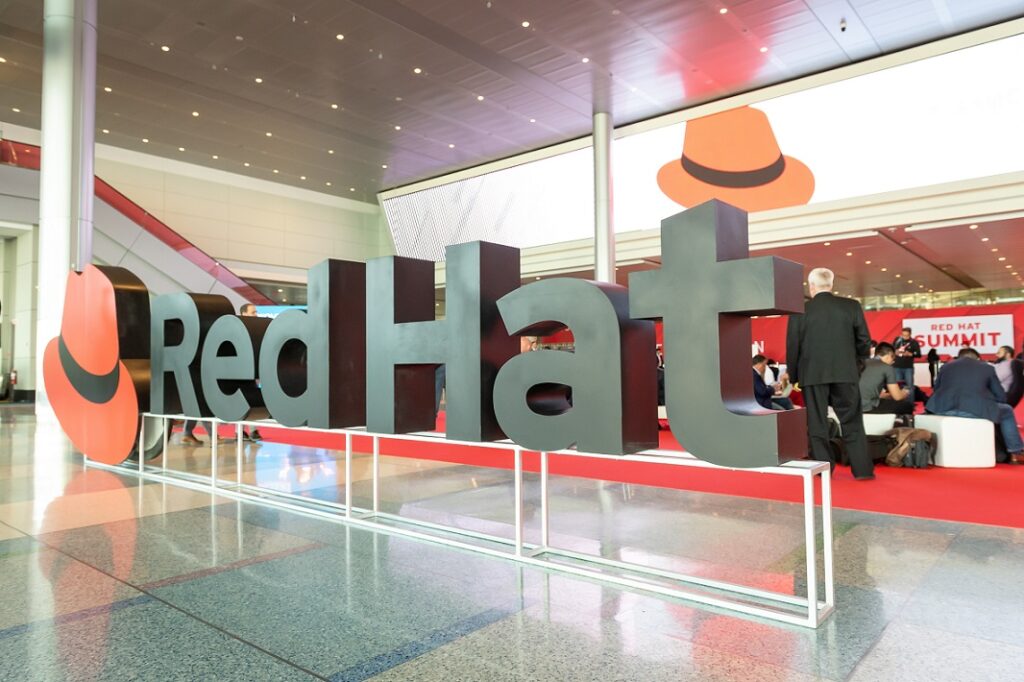 Red Hat Off Campus Drive 2026 : Associate Software/Maintenance Engineer Trainee - Jobsnet.in
