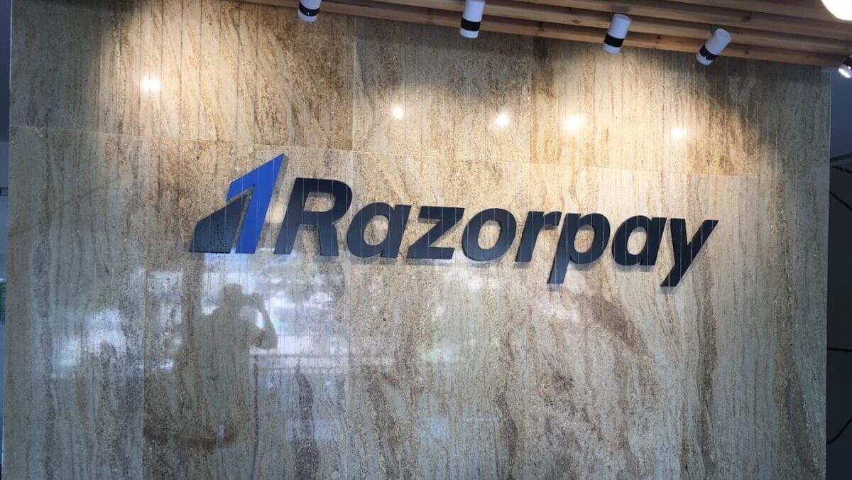 Razorpay Off Campus Drive 2025 - Hiring Associate Solutions Engineer ...
